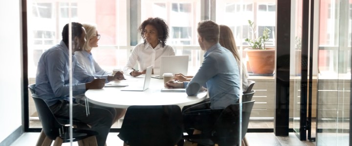 What is Robert's Rules of Order? (+ Free Cheat Sheet)